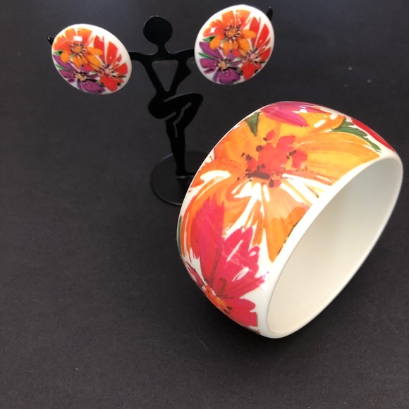 Avon | Jewelry | Vtg Avon Passion Flower Bangle Bracelet Earrings ...